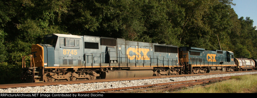 CSX 8745 CSX 7602